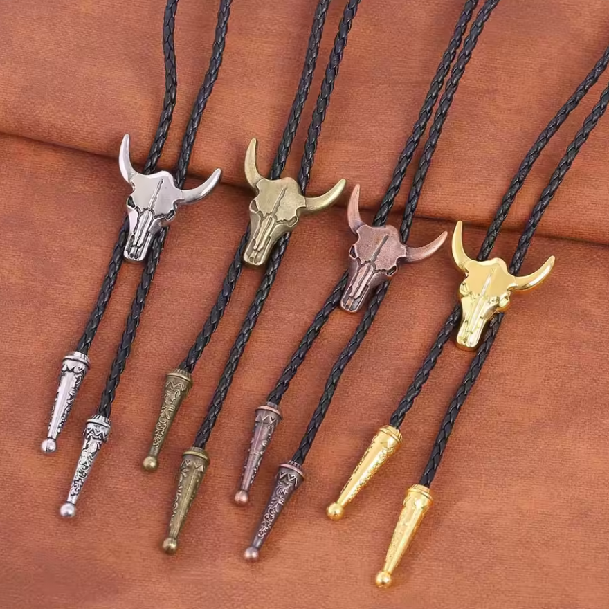 Tie Bolo bulls head – CLOVE PINK